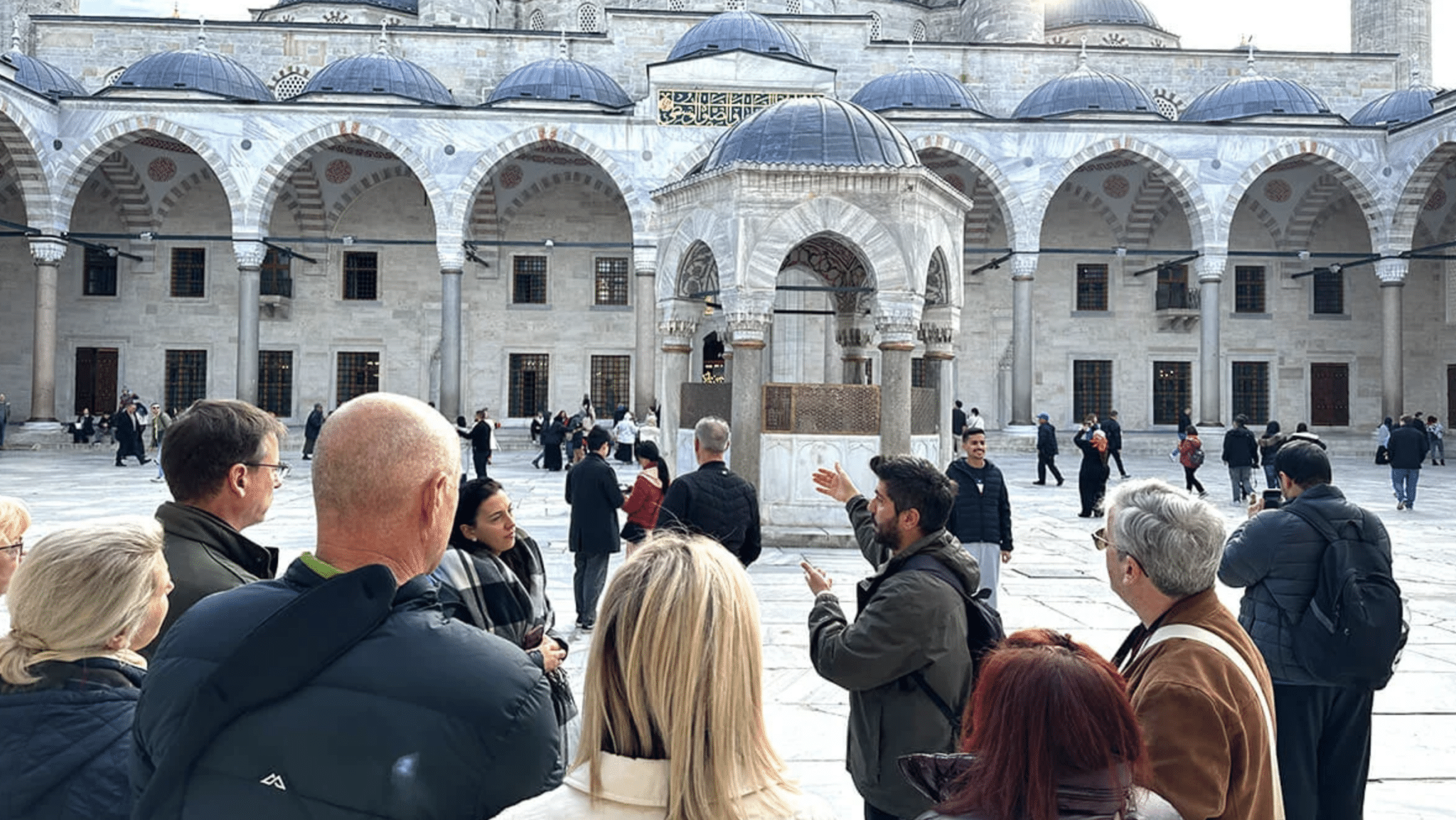Blaue Moschee in Istanbul: Infos, Eintritt, Führungen & mehr